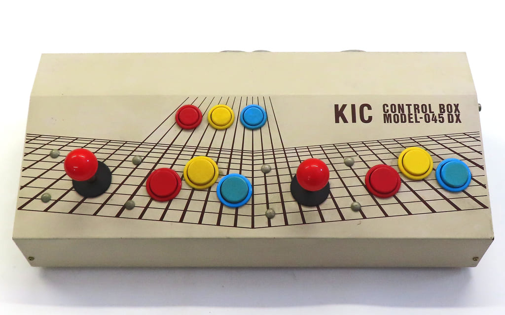 駿河屋 - コントロールBOX (RGB端子専用モデル) [KIC-045DX] (状態：本体のみ/1P操作不良/音声出力不良※詳細は商品説明を御覧下さい)（アーケードゲーム基板）