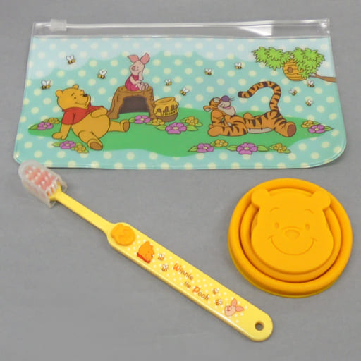 Winnie the Pooh & Piglet Toothpaste Set 「 Winnie the Pooh 」 Tokyo ...