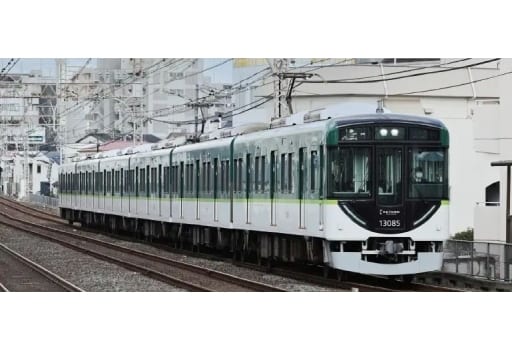 1/150 When the Keihan Electric Railway Series 13000 Uji Line arrives, 4 ...