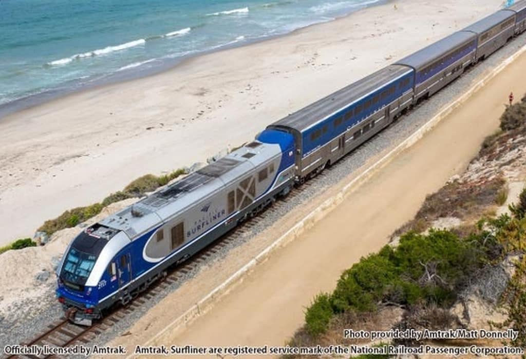 駿河屋 - 1/160 SC-44 Charger、 Amtrak(R) Pacific Surfliner(R) 8Unit Set ...