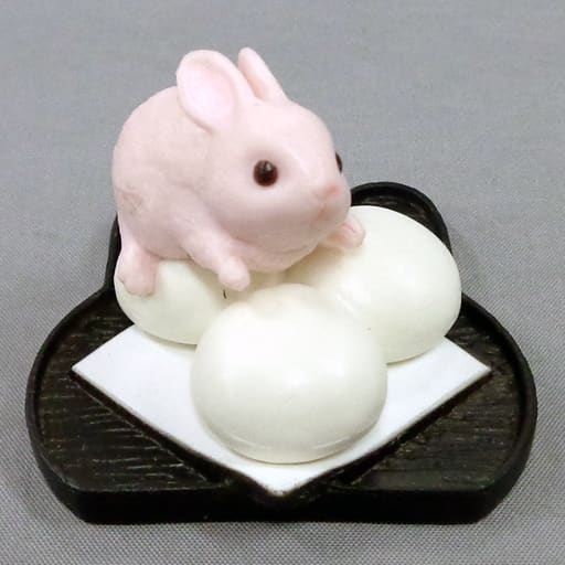 1. Onae Usagi (Red) 「 Mochichiri Usagi 」 | Toy Hobby | Suruga-ya.com