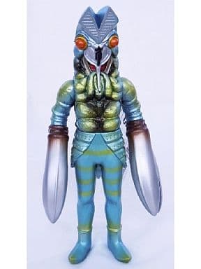 Alien Baltan Metallic Color 「 Ultraman 」 Ultra Monster Series Limited ...