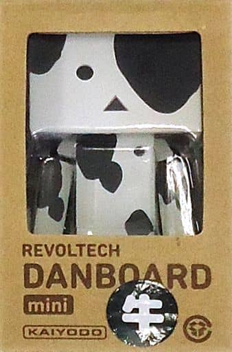 REVOLTECH Danbo MINI CONCEPT MODEL HOLSTEIN (BLACK) 「 Yotsuba&! 」 EVENT ...