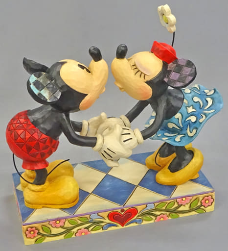 Figure Mickey & Minnie : Smooch For My Sweetie : Disney Showcase ...
