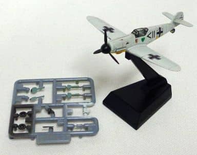 駿河屋 - 1/144 Bf109 F-2 JG54 フィリップ大尉機 「TMW 世界の傑作機 SERIES1」（プラモデル）