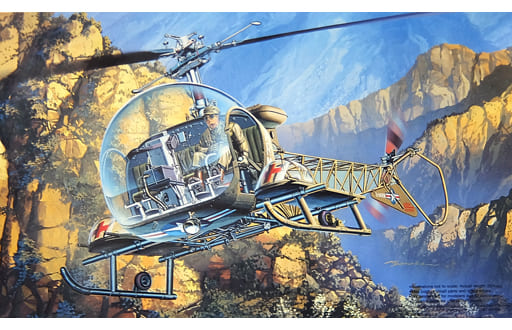 1/35 Bell 47D Mash Helicopter [09106] | Toy Hobby | Suruga-ya.com