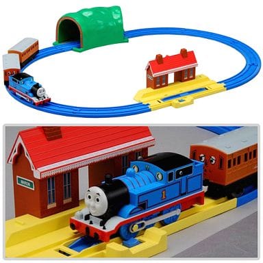 Toy Plarail Basic Set (Renewal) "Thomas KIKANSHA" | Toy Hobby | Suruga ...