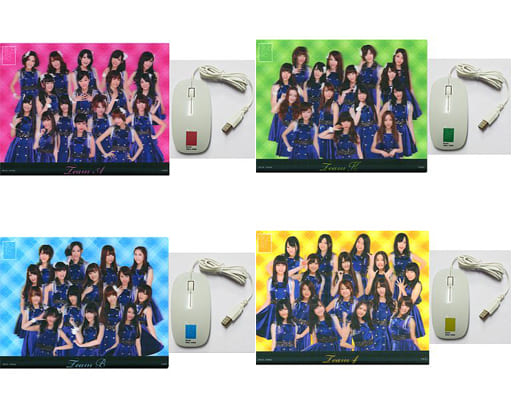 駿河屋 - 全4種セット AKB48 USBマウス＆3Dマウスパッドセット （マウスパッド）