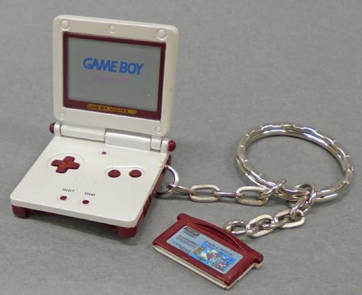 Famicom Color Game Boy Advance SP & Cassette Twin Key Holder 「 Nintendo ...
