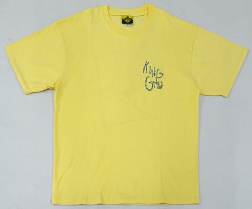 駿河屋 - King Gnu COLLAGED CROWN TEE(Tシャツ) ライトイエロー XLサイズ 「King Gnu Stadium Live Tour 2023 CLOSING ...