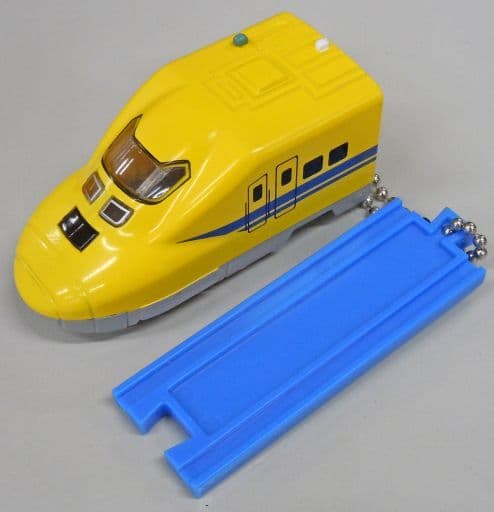 2.923 Type Doctor Yellow "Plarail Hikaru! Train Key Holder" | Toy Hobby ...
