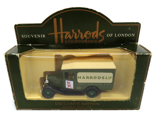 Minicar Truck HARRODS (Green) | Toy Hobby | Suruga-ya.com