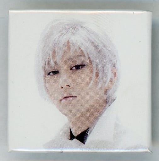 Motohiro Ota (Charles Gray) metal badge : "Musical Black Butler ...