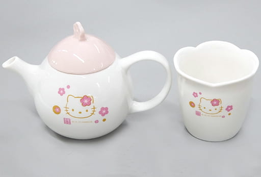 Hello Kitty Mother's Relaxing tea set "Sanrio Character Cats" | Goods ...