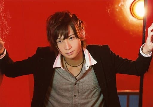 Official photo (male) / actor Yoshihiko Aramaki / Horizontal / Upper ...