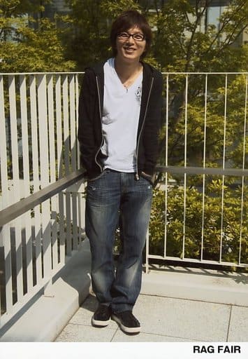 Official photo (male) / a capella vocal group / Rag Fair Rag Fair / Reo TSUCHIYA / Entire body ...