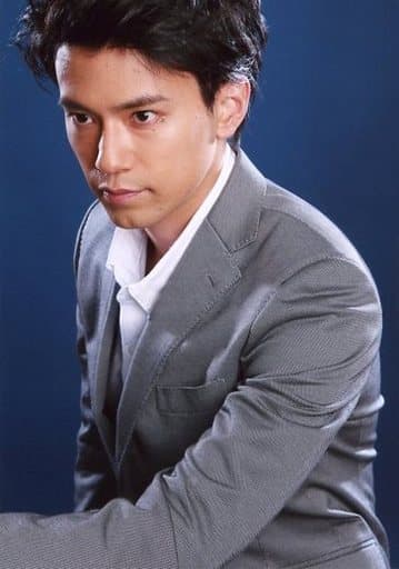 Official photo (male) / actor Yamato Kinjo / Bust Up / Costume Grey ...