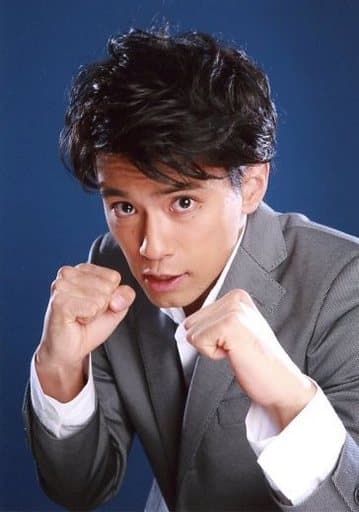 Official photo (male) / actor Yamato Kinjo / Bust Up / Costume Grey ...