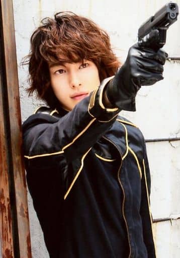 Taishi Sugie / Upper Body / Costume Black / Right Hand Gun / Eye Level / Muzzle Level ...