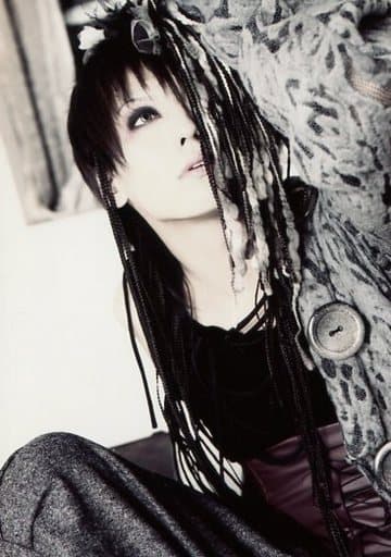 Official photo (Male) / visual kei band / Moran Moran/Hitomi Tanaka / Kneecap / Costume black ...