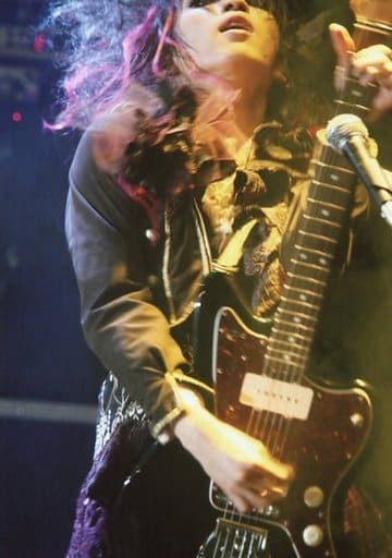 Official photo (Male) / visual kei band / Moran Moran/Velo / Live Photo / Upper Body / Costume ...