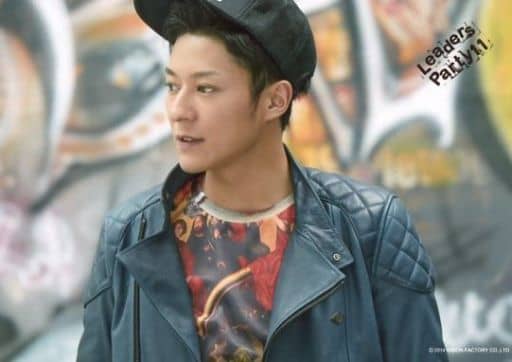 Lead / Shin'ya Taniuchi / Horizontal, Bust Up, Costume Black, Inner Red ...