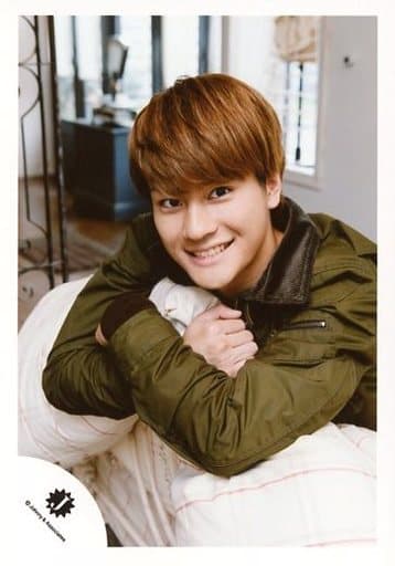 Official photo (Johnny's) / idol / SixTONES SixTONES / Shintaro ...