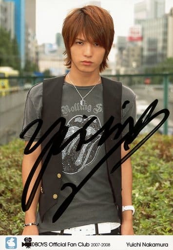 D-BOYS / Yuichi Nakamura / with handwritten signature / Upper body ...