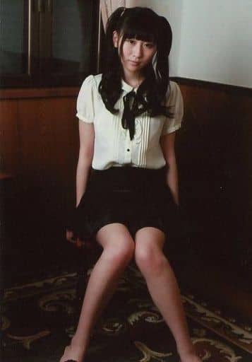 Official photo (female) / idol Mio Mito / Whole-body (Cut off Tarumi ...