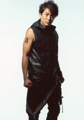 Official photo (Male) / Actor / * pnish * * pnish * / Moriyama Eiji / Above the Knees, Costume ...