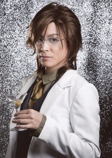 Official photo (male) / actor Yuki Fujiwara (Olive) / Bust Up / Left ...