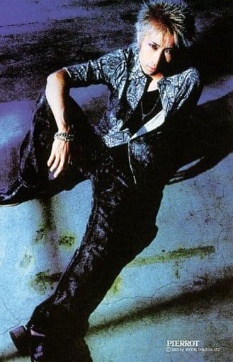 Collection Card (Male) / Pierrot Official Collection Card Pierrot ...