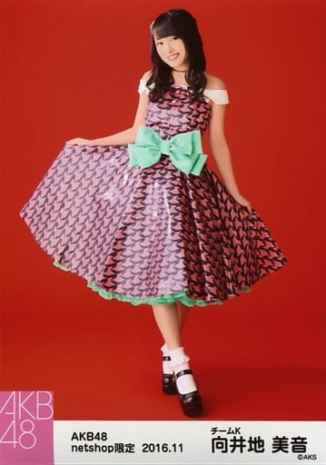 Official photo (AKB48, SKE48) / idol / AKB48 Mion Mukaichi / Whole Body ...