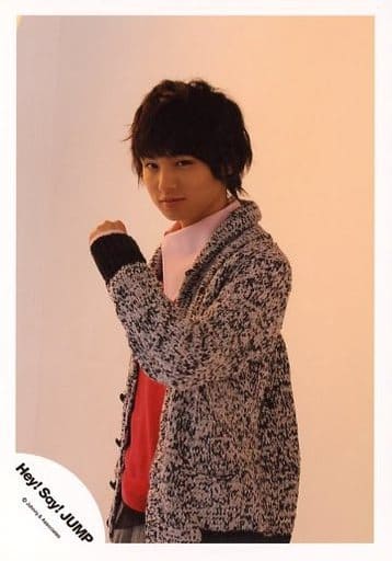 Hey! Say! JUMP / Kei Inoo / Upper Body / Costume Gray. Pink. Red, Left ...