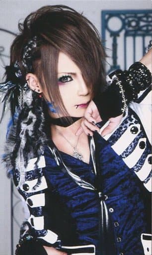 駿河屋 - No.071 ： Royz/和稀/CD「Tears」封入特典トレカ（男性コレクションカード）