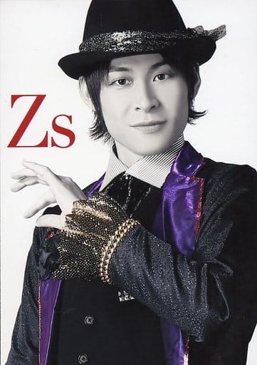 Official photo (male) / actor Yuki Fujiwara (Zs) / Bust Up / Left Hand ...