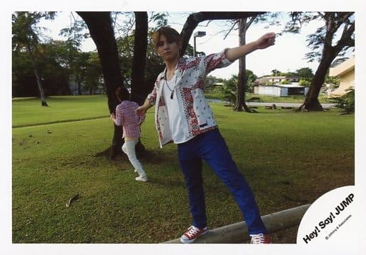 Hey! Say! JUMP / Ryosuke Yamada / Horizontal, Whole body, Costume white ...