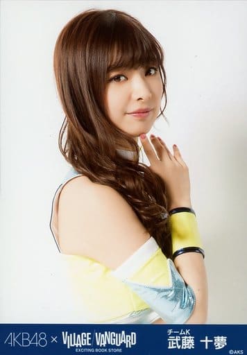 Official photo (AKB48, SKE48) / idol / AKB48 Tomu Muto / upper body / 「 shot sign 」 ver. / AKB48 ...