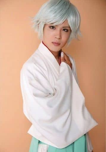 Yuta Higuchi (Mizuki) : Upper body, White costume, Green, Hakama, Right ...