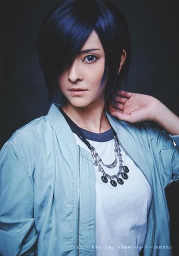 Official photo (female) / actress Aya Tabata (Touka KIRIJIMA) / Upper ...