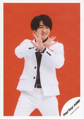 Official photo (Johnnys) / idol / Hey! Say! JUMP Hey! Say! JUMP / Yuri Chinen / Above-the-knee ...