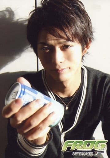 Takuma Sueno (Okita Soji) / Bust Up / Costume Black / Right Hand Can ...