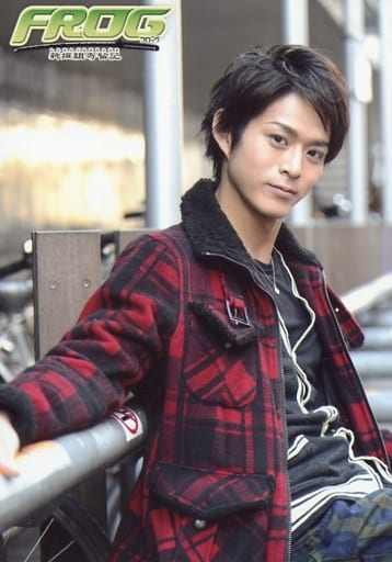 Official photo (male) / actor Takuma Sueno (Okita Soji) / Upper-body ...