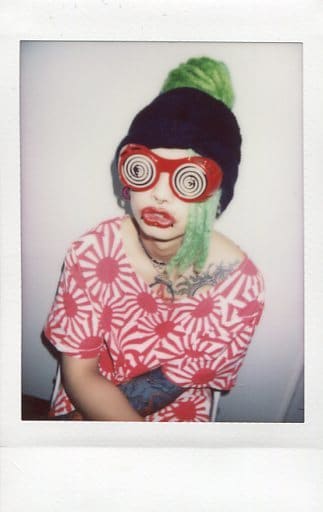 Mejibray / Med / Upper Body / Costume Red / T-Shirt / Glasses / Hat ...