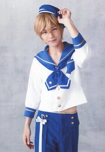 Yu Miyazaki (Yuya Shinpaku) / Above the Knee / Unit Costume / Left Head / Character Actor Shot ...