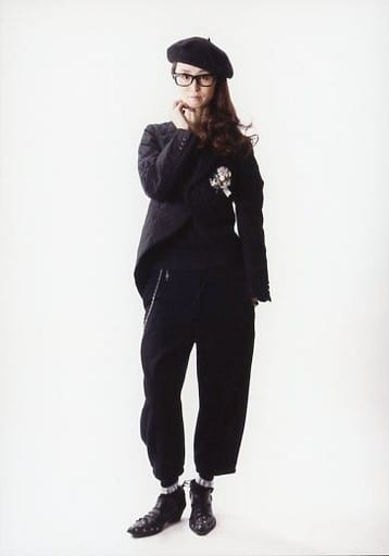Megumi Toyoguchi / Whole Body, Costume Black, Hat, Glasses, Right Hand ...