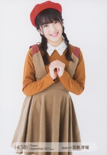 Official photo (AKB48, SKE48) / idol / HKT48 Meru Tashima / Above the ...