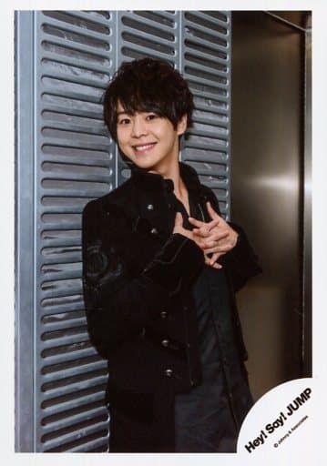 Official photo (Johnnys) / idol / Hey! Say! JUMP Hey! Say! JUMP / Daiki Arioka / Upper body ...