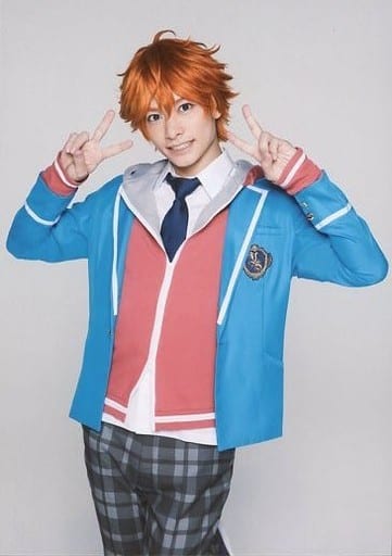 Official photo (male) / actor Ren Ozawa (Subaru Akehoshi) / Knee-Up ...