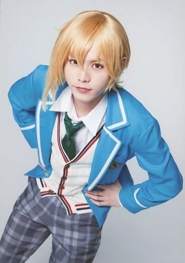 Official photo (male) / actor Natsuki Osaki (Nito Nazuna) / Kneecap ...